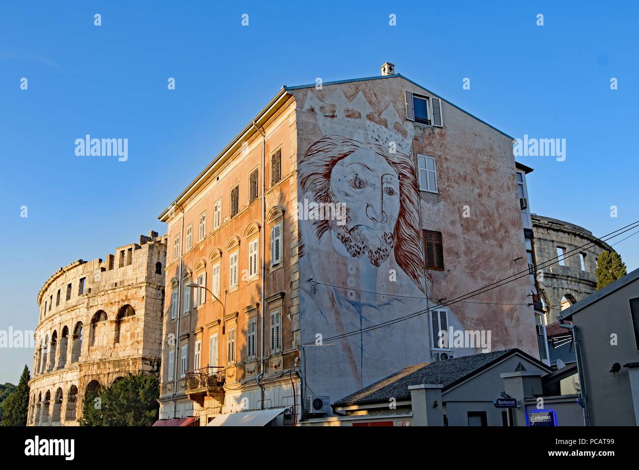 Jesus street art hi-res stock photography and images - Alamy