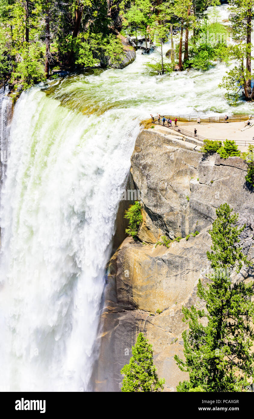 Vernal Falls and Merced River, Hiking at Nevada Falls along John Muir ...