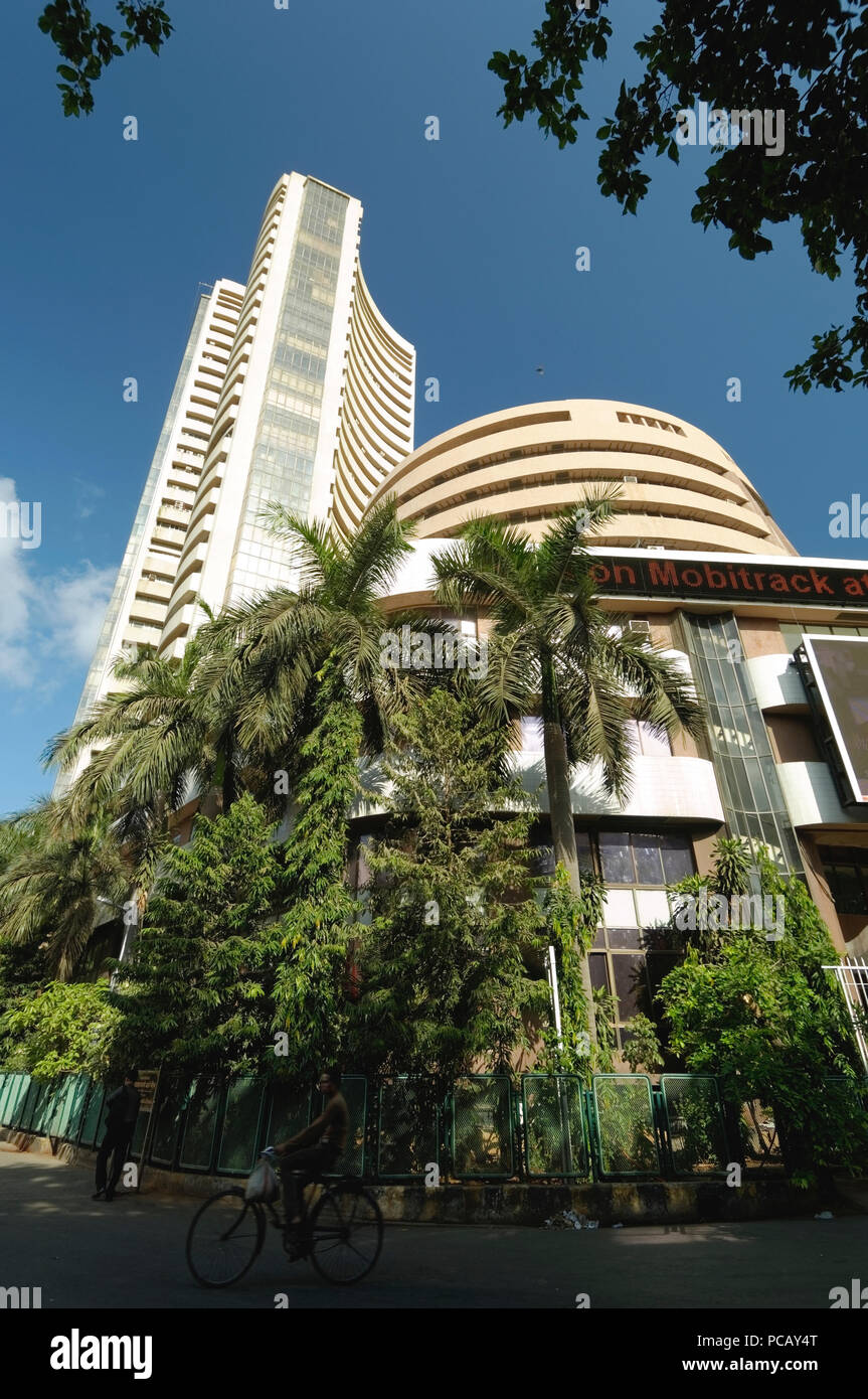 Building of bombay stock exchange hi-res stock photography and images - Alamy