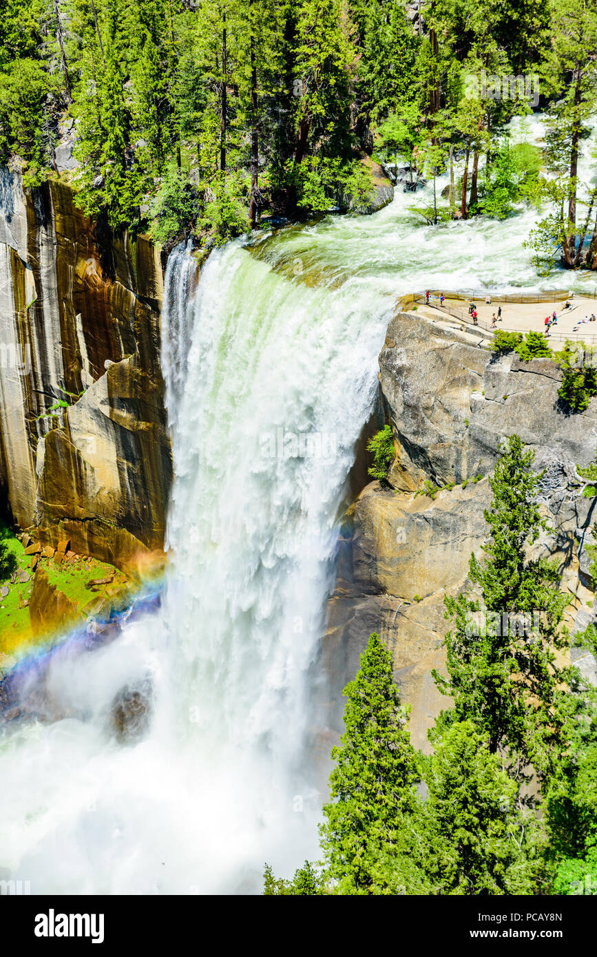 Vernal Falls and Merced River, Hiking at Nevada Falls along John Muir ...