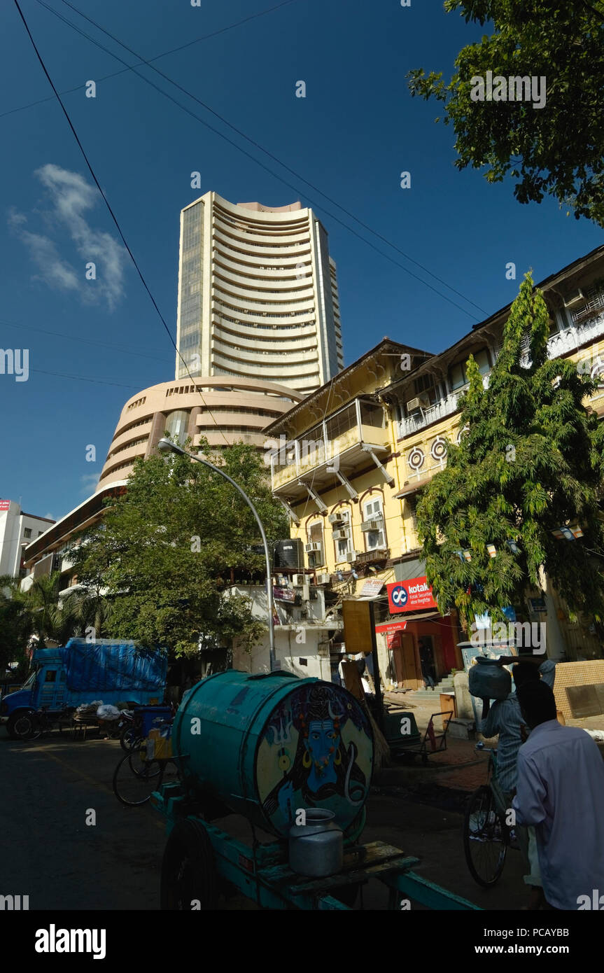 Building of bombay stock exchange hi-res stock photography and images - Alamy
