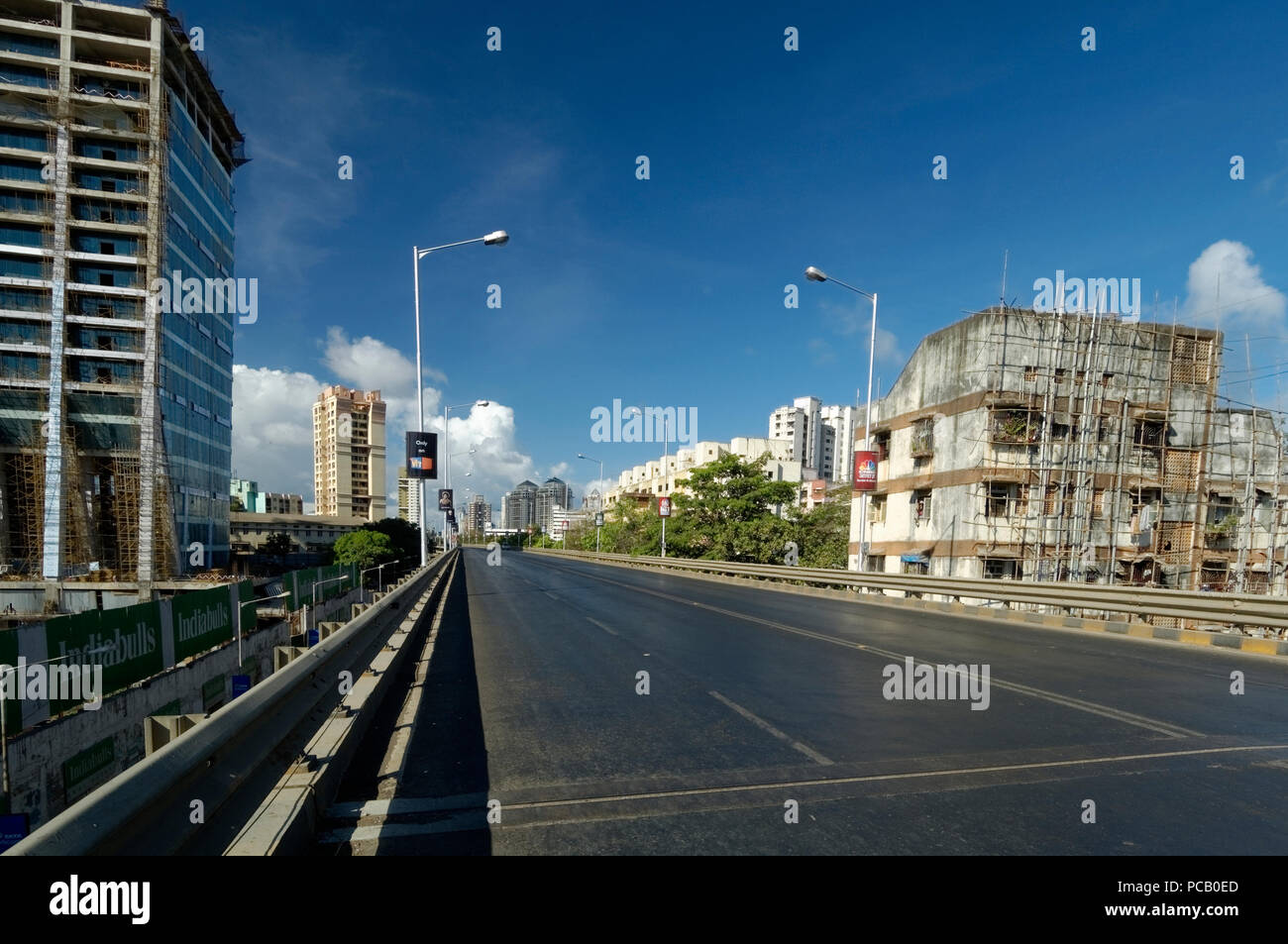 Tall buildings ready & under construction in Lower Parel and Worli area ...