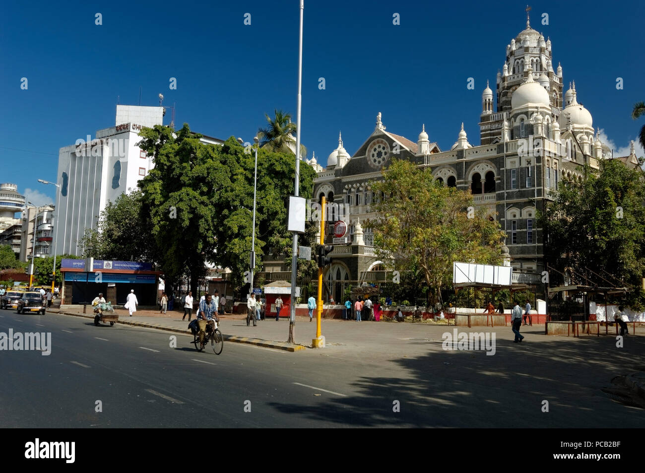 Churchgate Station Maharashtra High Resolution Stock Photography and ...