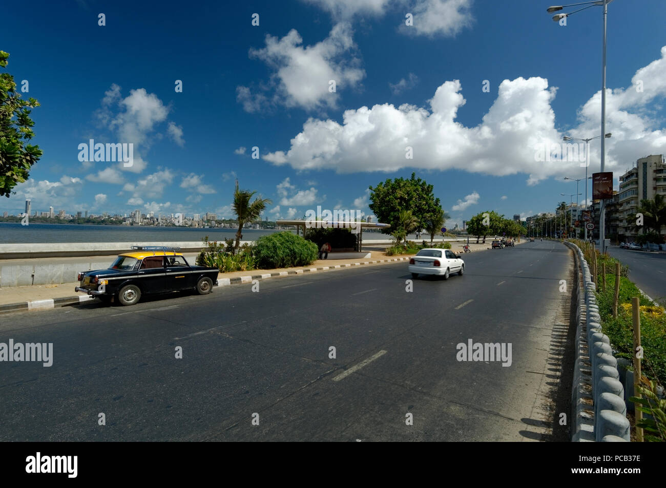 View of Marine Drive the Queen's Necklace, Mumbai on a clear day in ...