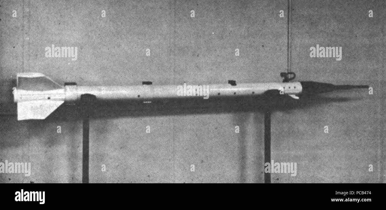 Aircraft pod hi-res stock photography and images - Alamy