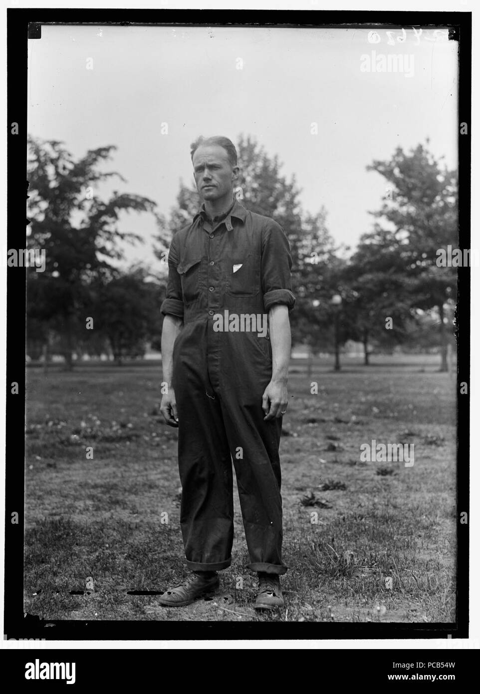AIR MAIL. INAUGURATION OF SERVICE, POLO FIELD. SGT. WATERS OF SIGNAL ...