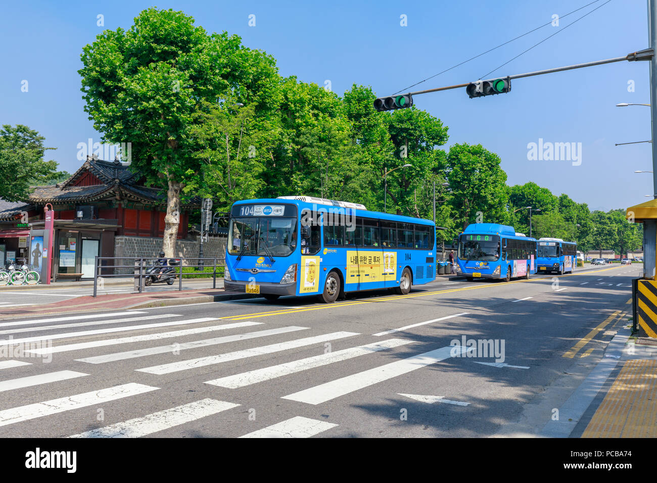 Public bus seoul south korea hi-res stock photography and images - Alamy