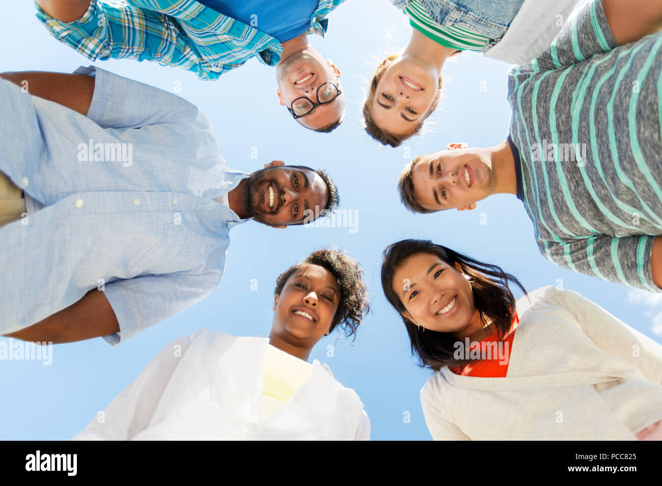 Asian friendship circle hi-res stock photography and images - Alamy