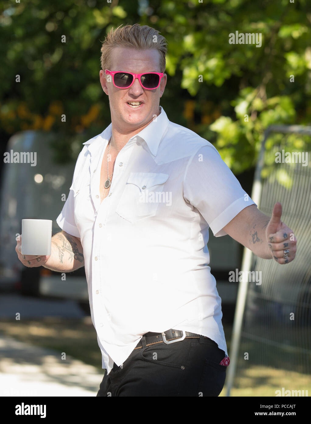 On stage at finsbury park hi-res stock photography and images - Alamy
