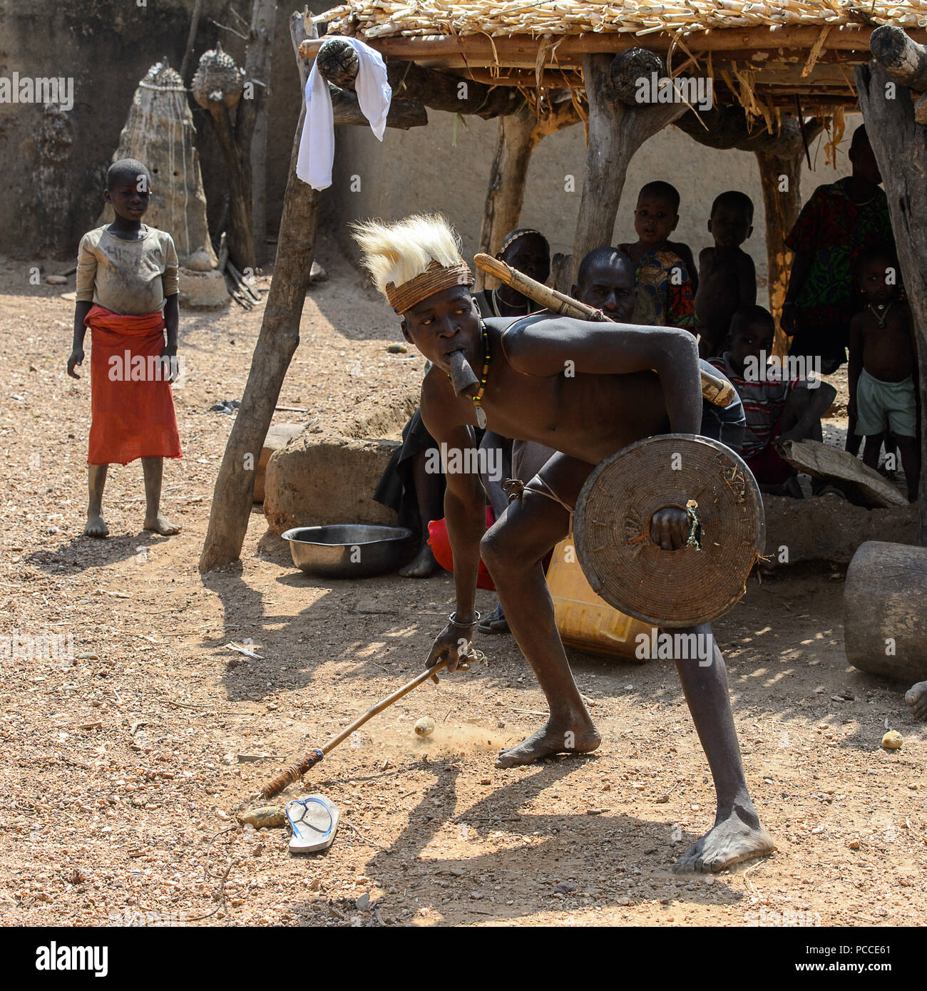TAMBERMA VIL., TOGO - JAN 13, 2017: Unidentified Tammari man dressed ...