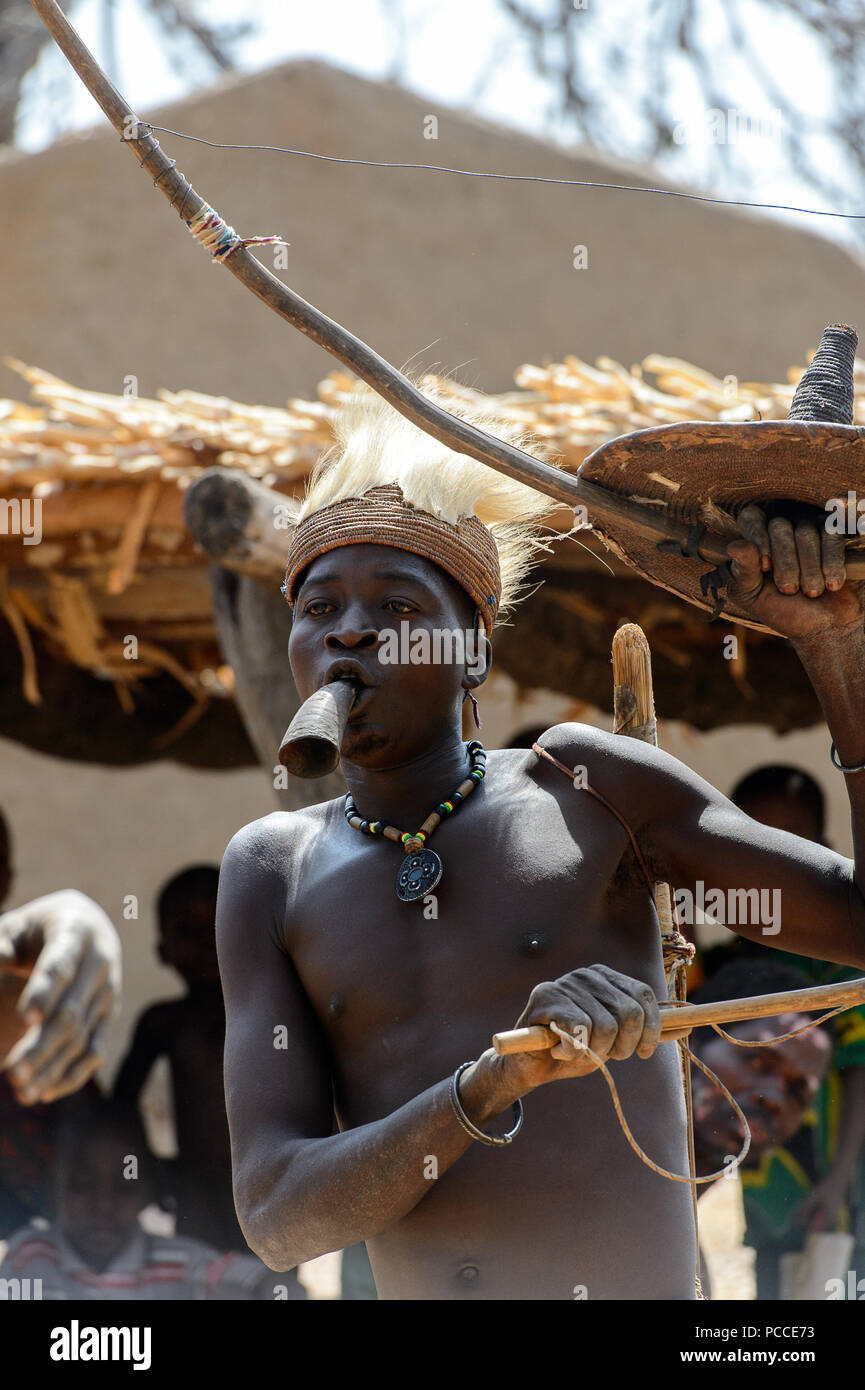 Mandingo tribe hi-res stock photography and images - Alamy