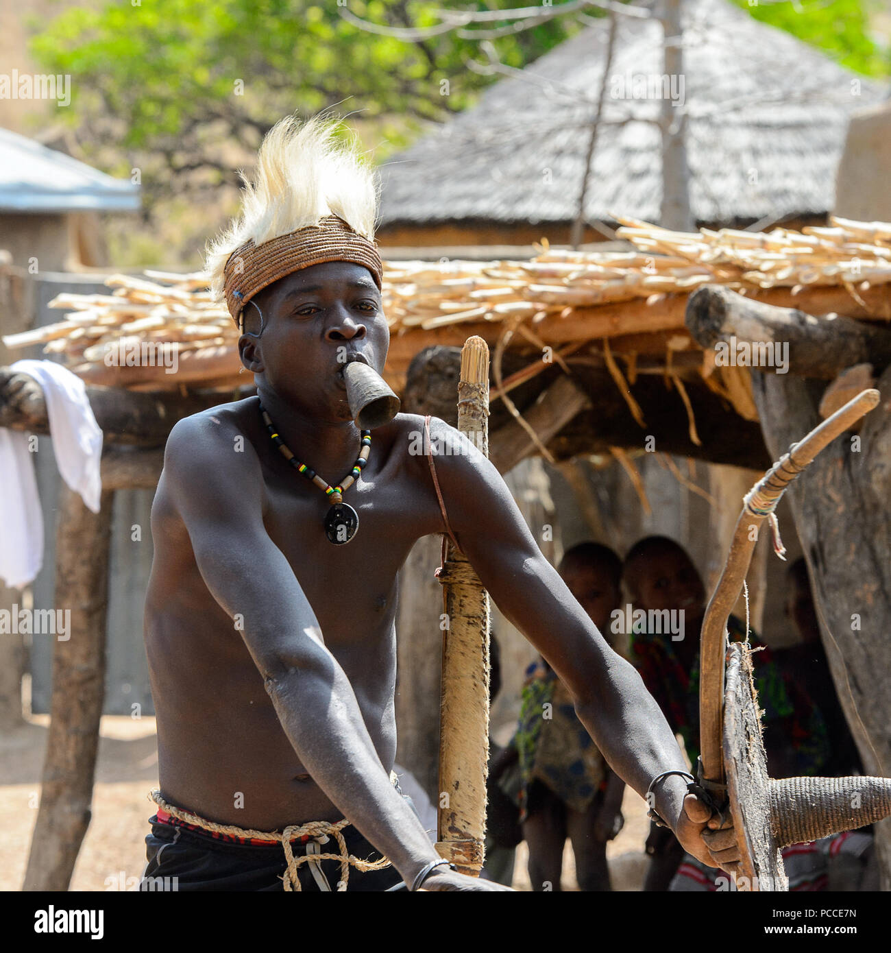 TAMBERMA VIL., TOGO - JAN 13, 2017: Unidentified Tammari man dressed ...
