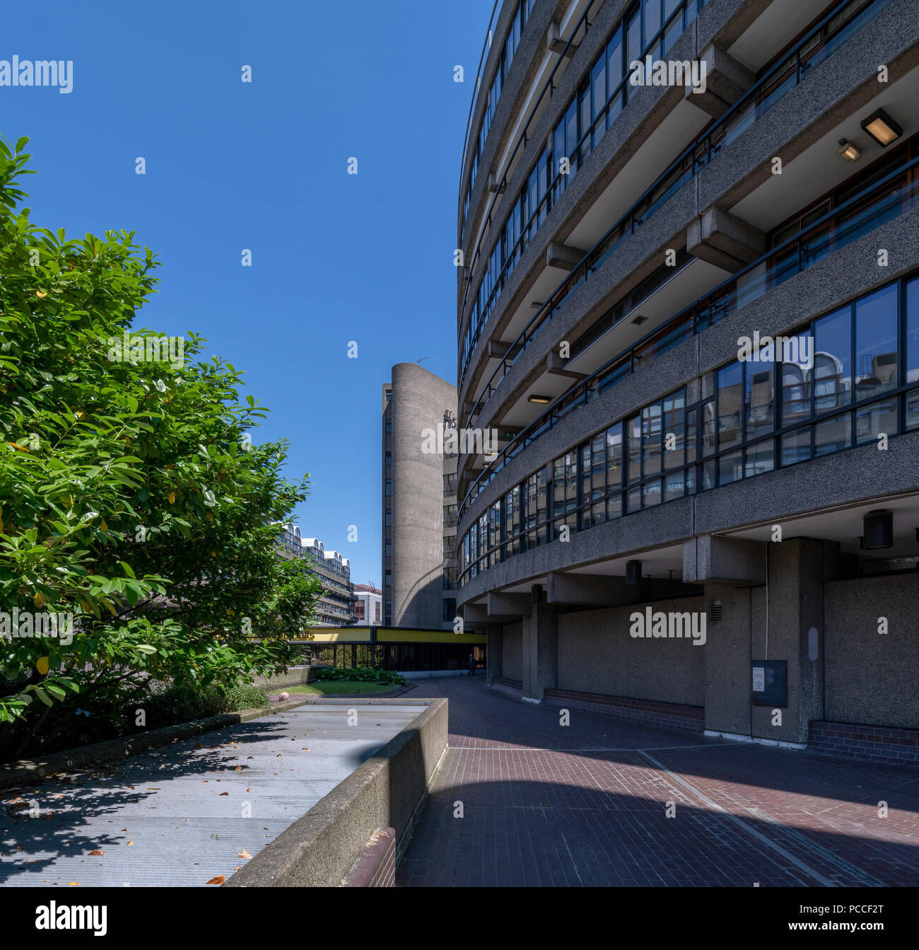 The Barbican was built between 1965 and 1976, on a 35-acre site that ...