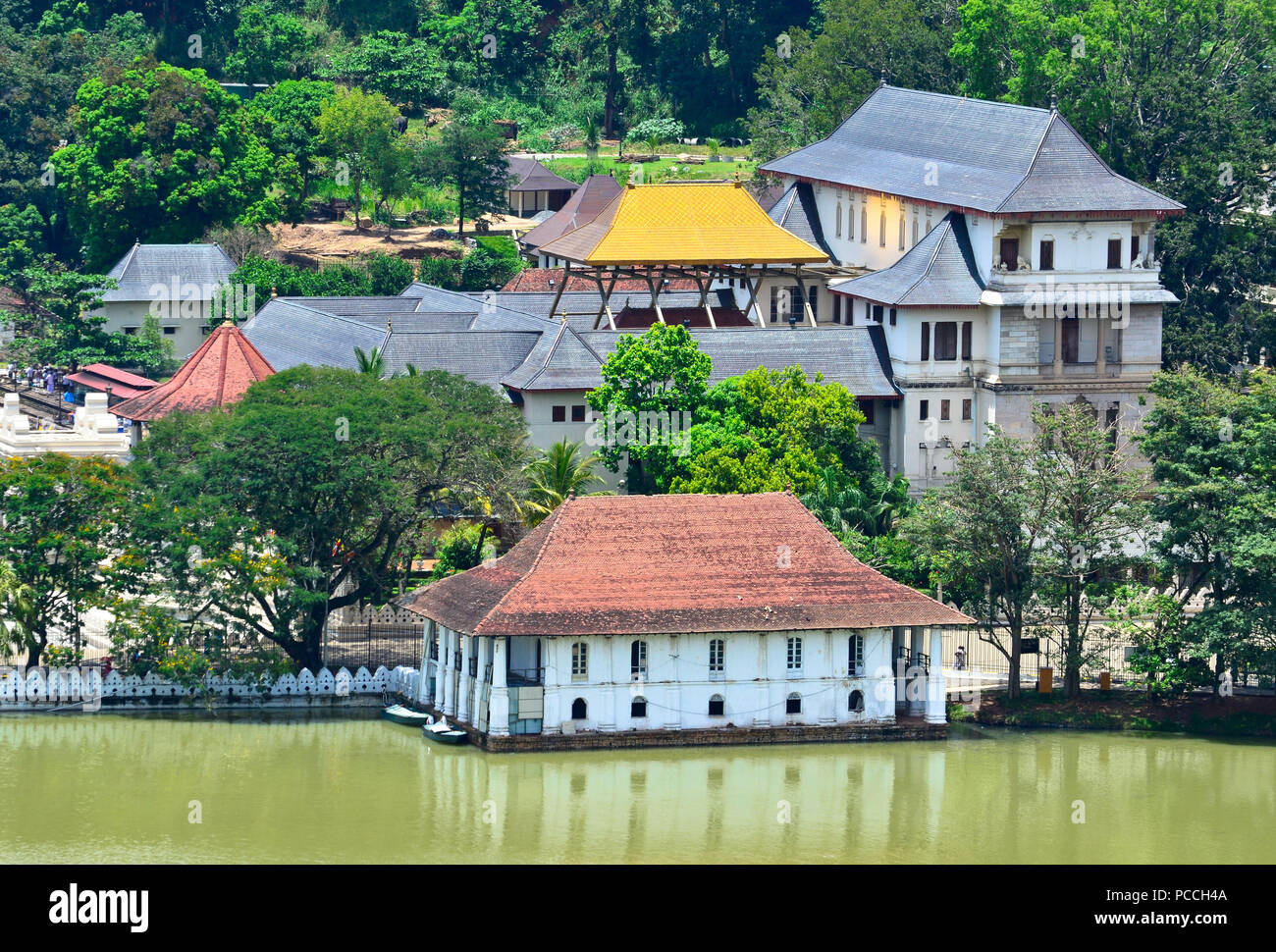 Temple of the Tooth, Kandy, Sri Lanka Stock Photo - Alamy