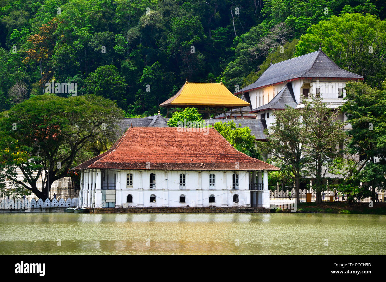 Temple of the Tooth, Kandy, Sri Lanka Stock Photo - Alamy