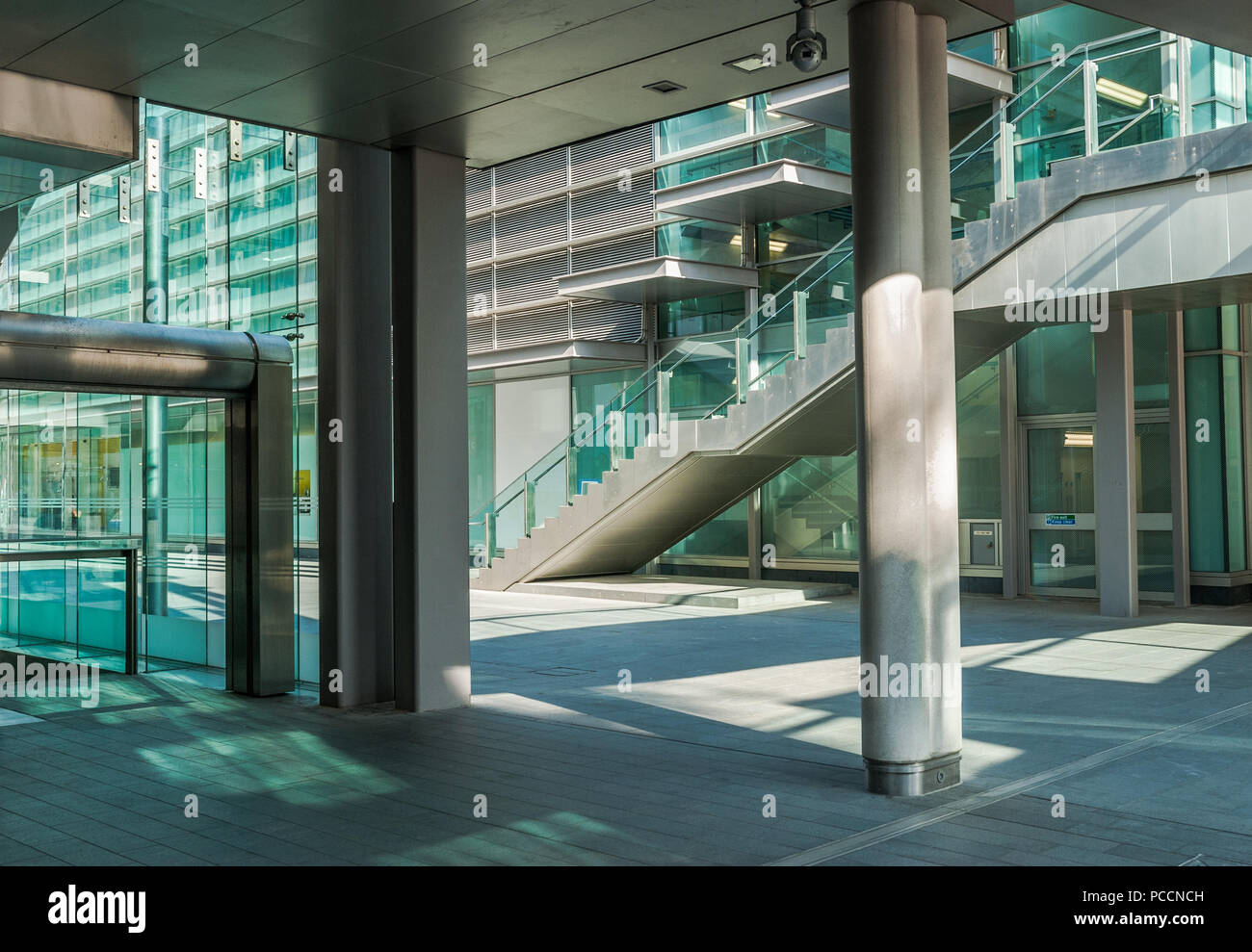 Modern architecture of the Liverpool One shopping centre, England, Uk ...