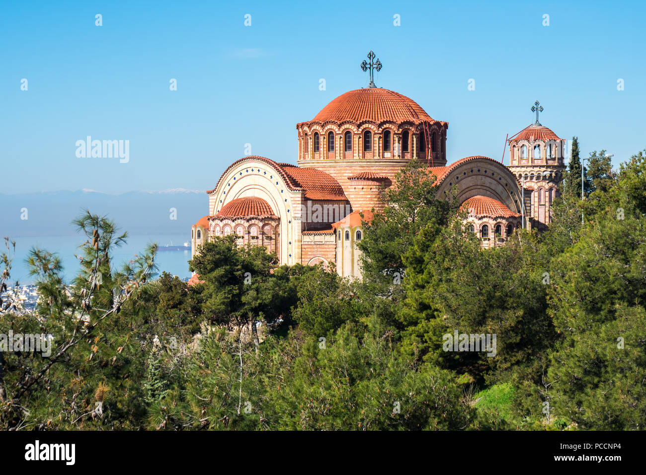 Thessaloniki agios pavlos church hi-res stock photography and images ...