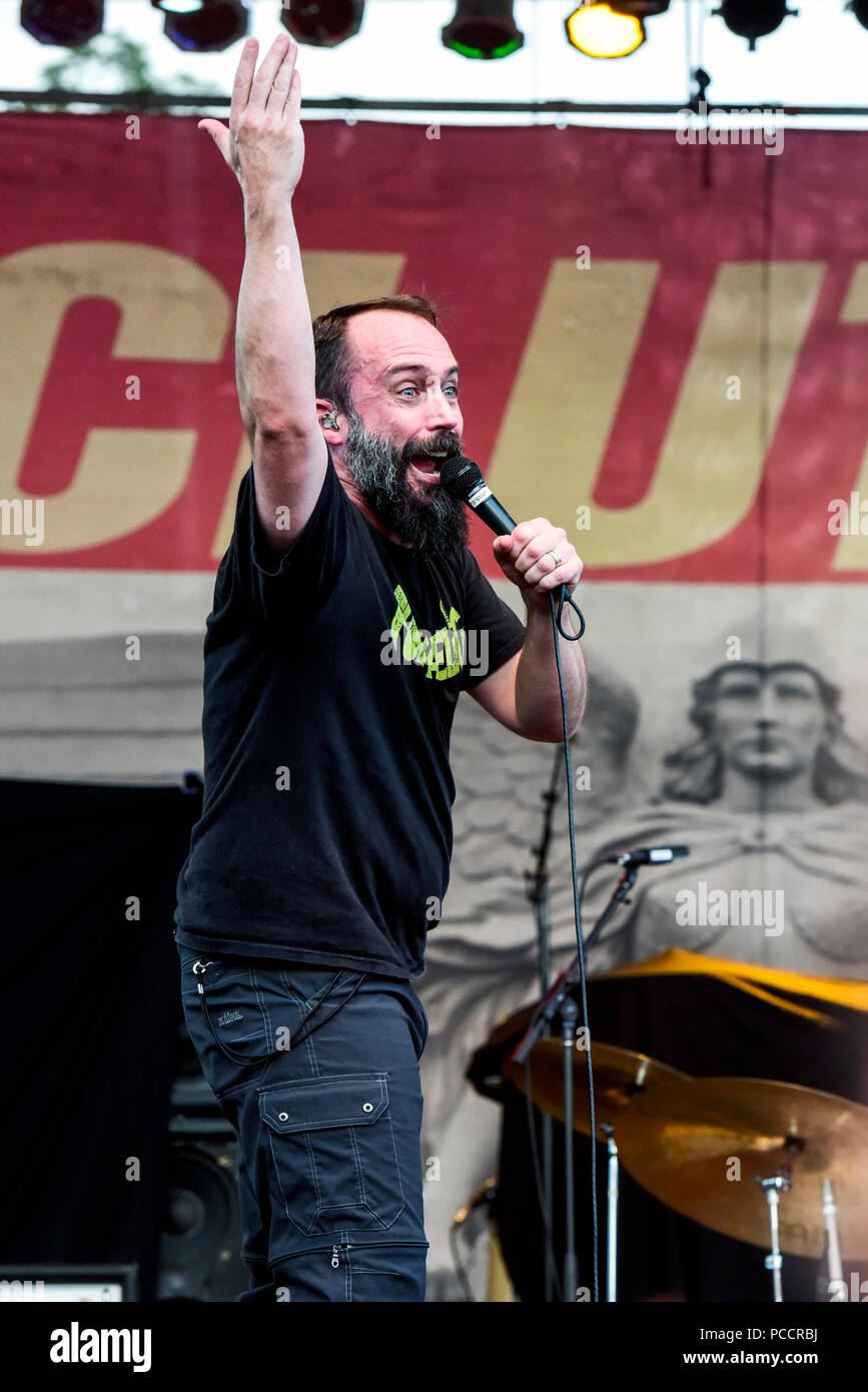 Clutch band hi-res stock photography and images - Alamy