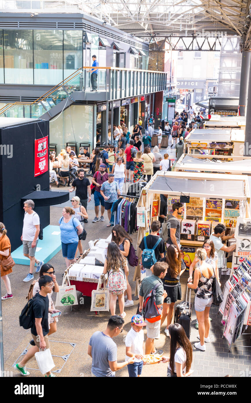 Indoor market stalls cool hi-res stock photography and images - Alamy
