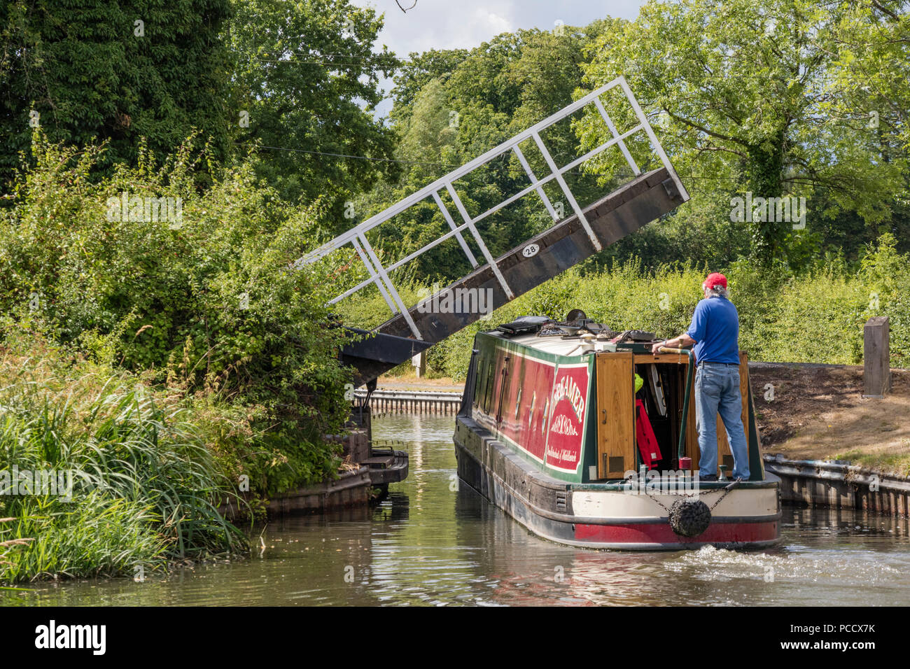 Negotiating the Drawbridge near Hockley Heath on the Stratford upon ...