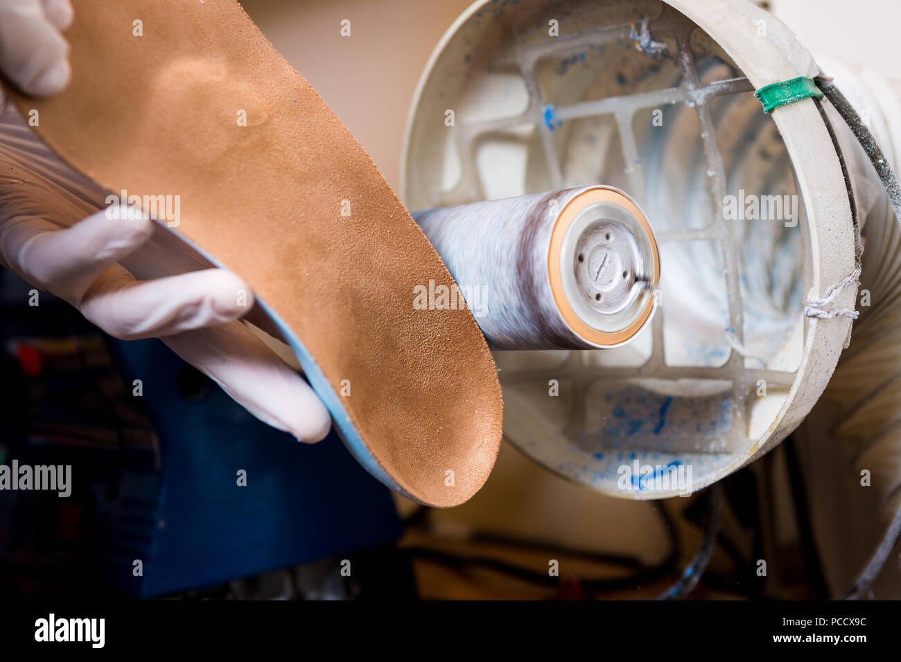 The process of manufacturing orthopedic individual insoles for people ...