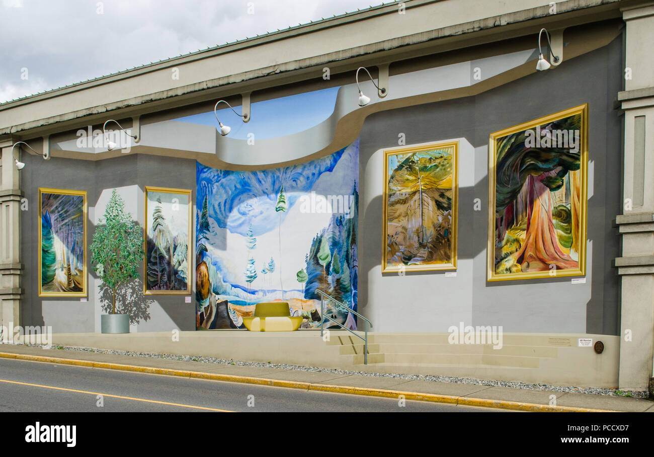 Chemainus town murals vancouver island hi-res stock photography and ...
