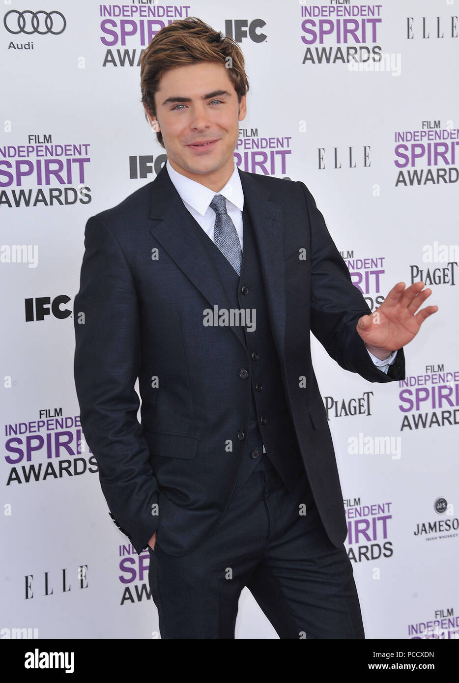 A zac efron 105 red carpet event hi-res stock photography and images ...