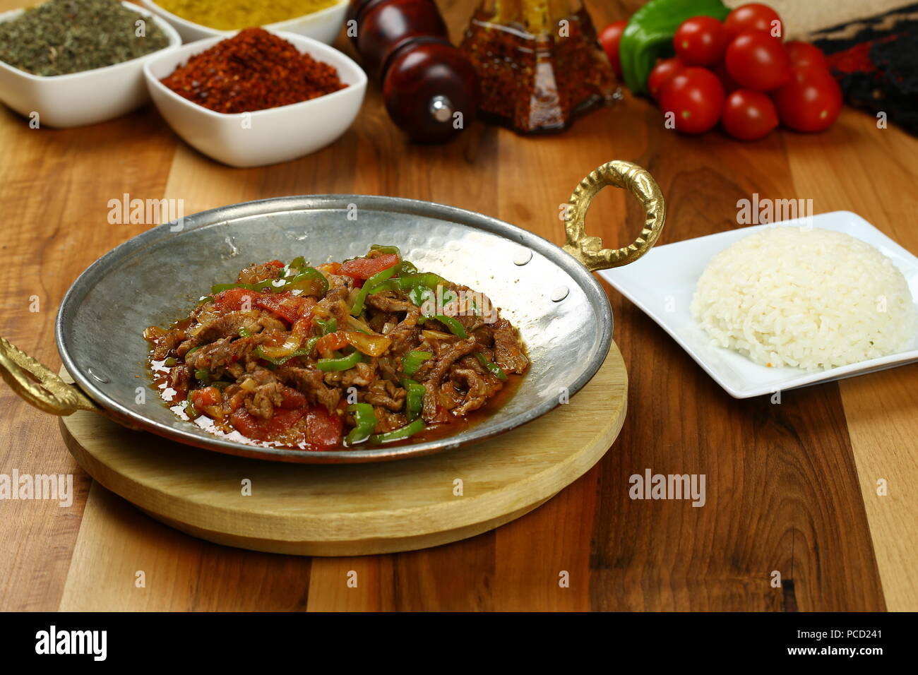 Meat Saute - Turkish Sac Kavurma Stock Photo - Alamy