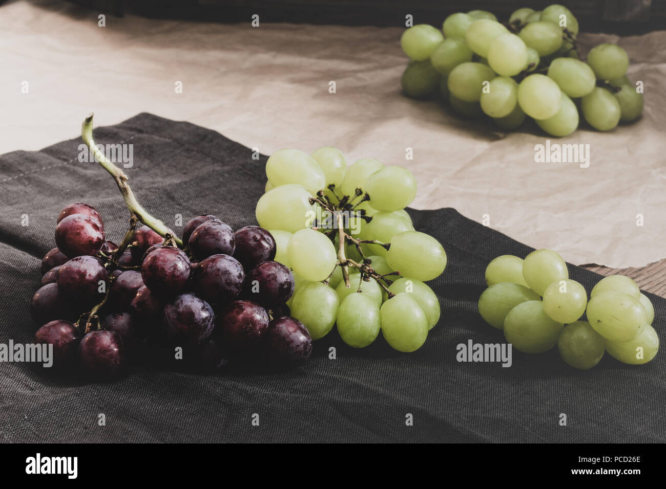 Grapes with different colours Stock Photo - Alamy