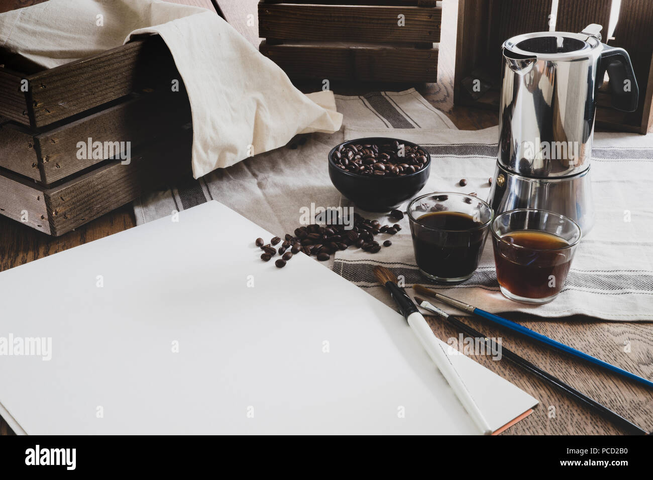 Coffee shoot hi-res stock photography and images - Alamy