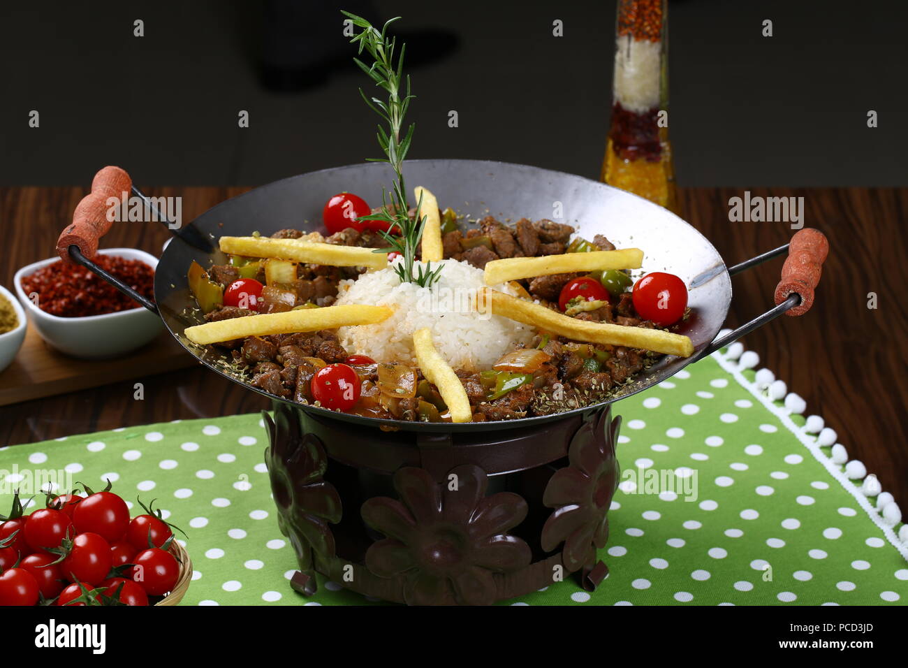 Meat Saute - Turkish Sac Kavurma Stock Photo - Alamy