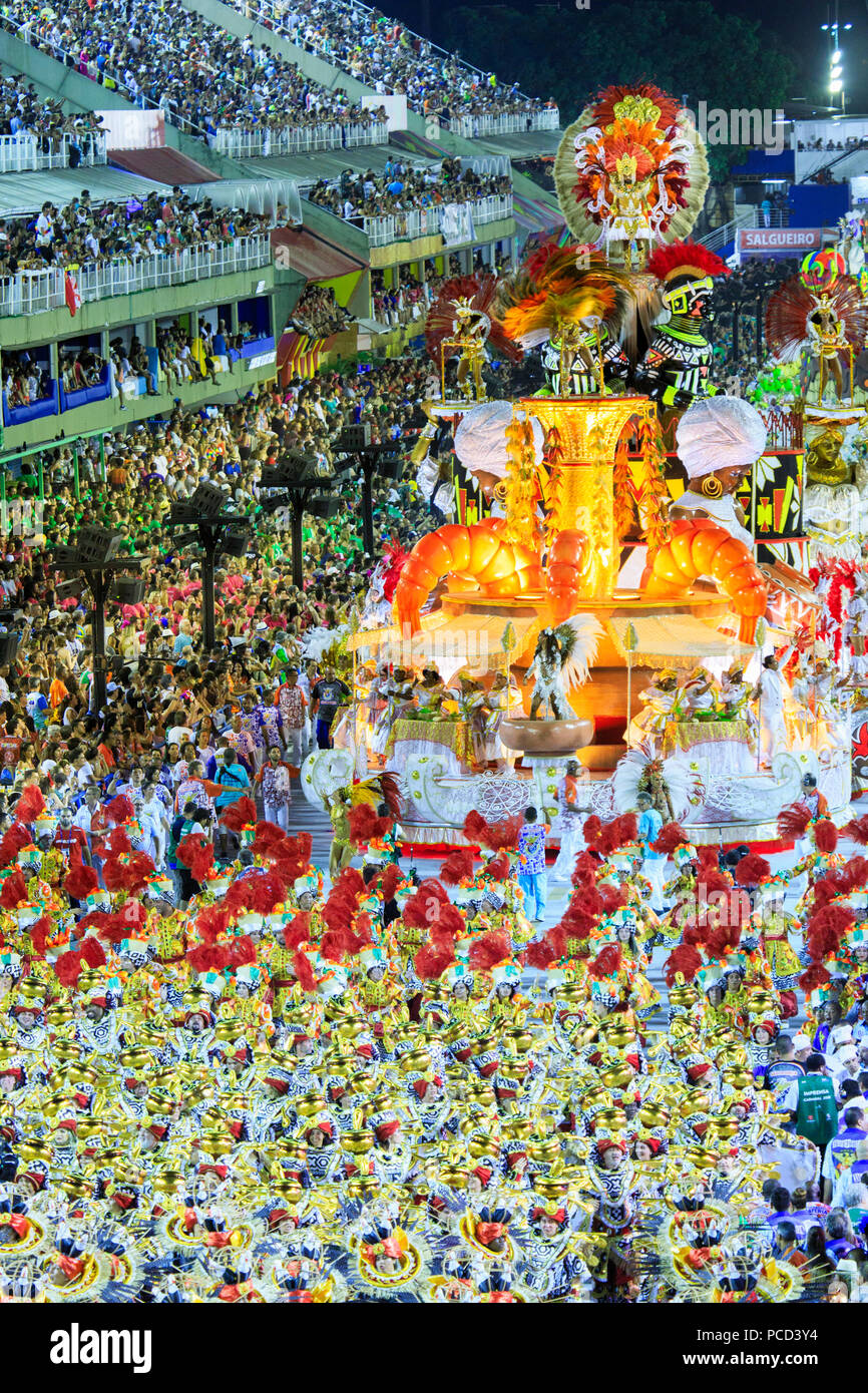 Dancers at the main Rio de Janeiro Carnival parade in the Sambadrome ...