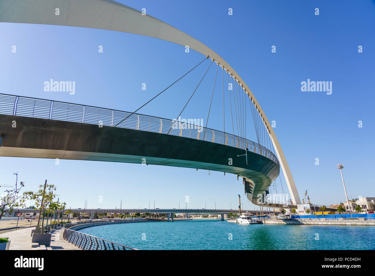 Dubai canal tolerance bridge hi-res stock photography and images - Alamy