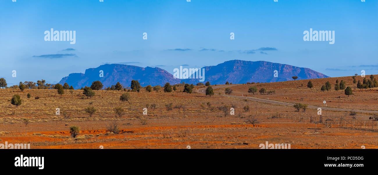 Flinders ranges hi-res stock photography and images - Alamy