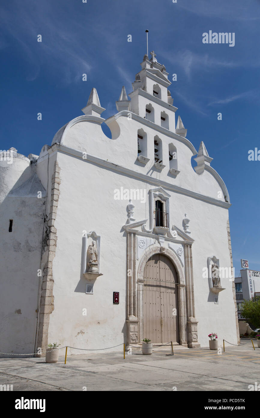 Colonial Church of Santiago Apostol, Merida, Yucatan, Mexico, North ...