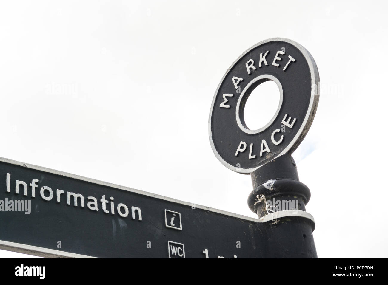 Market place sign hi-res stock photography and images - Alamy