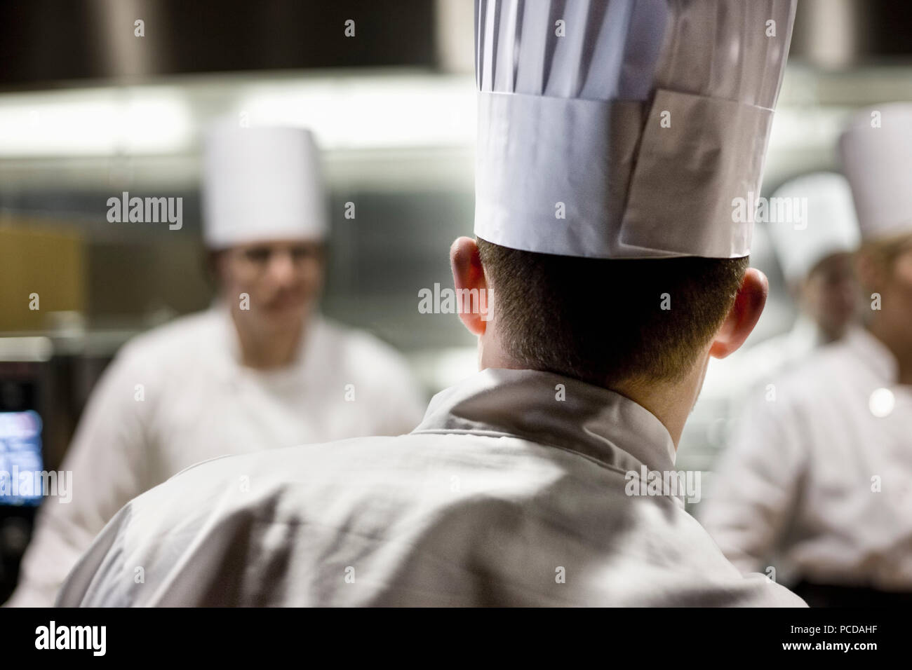 Toque hat hi-res stock photography and images - Alamy