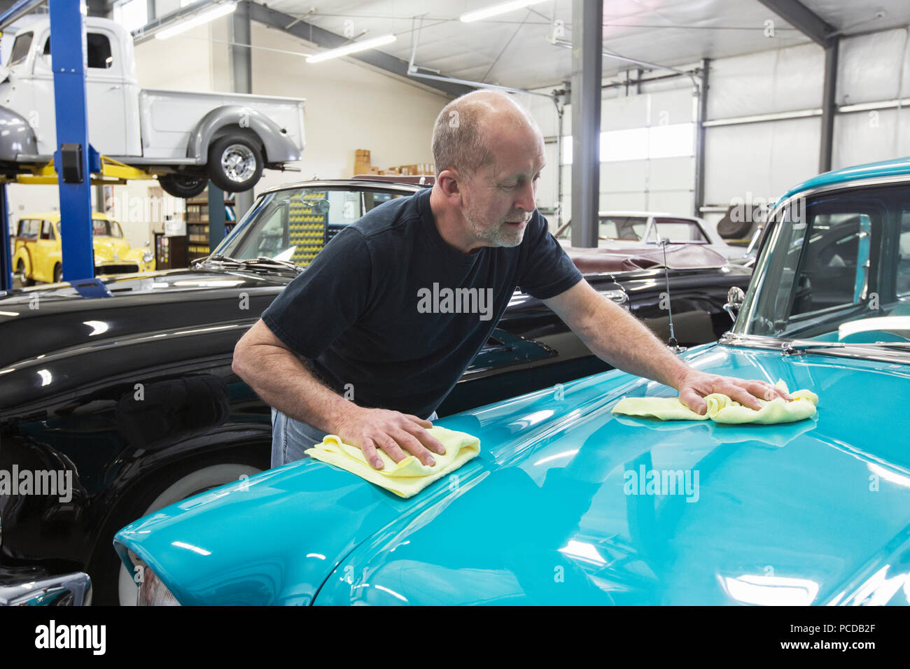 Old sedan hi-res stock photography and images - Alamy