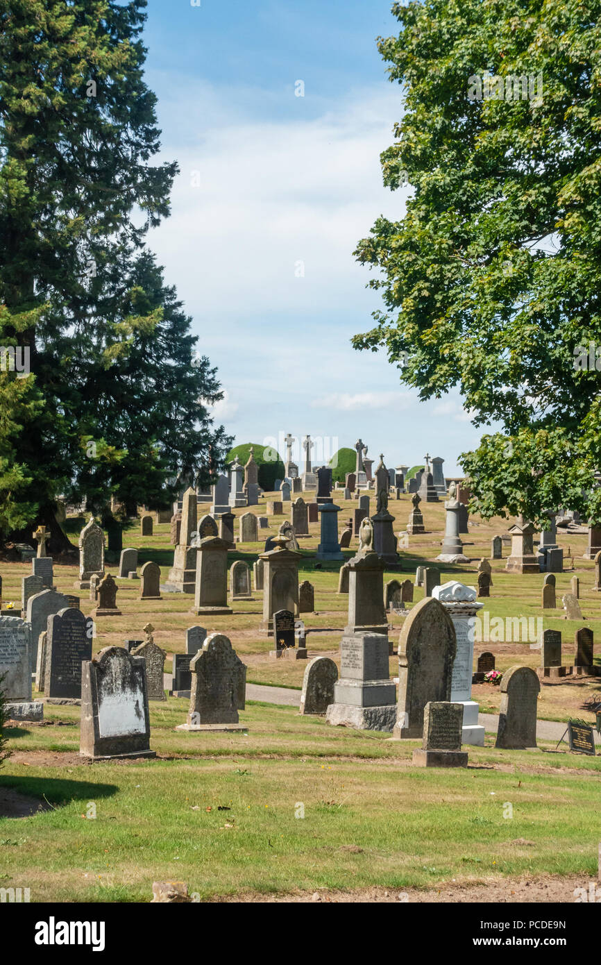 Gravestones tombstones headstones graves hi-res stock photography and ...