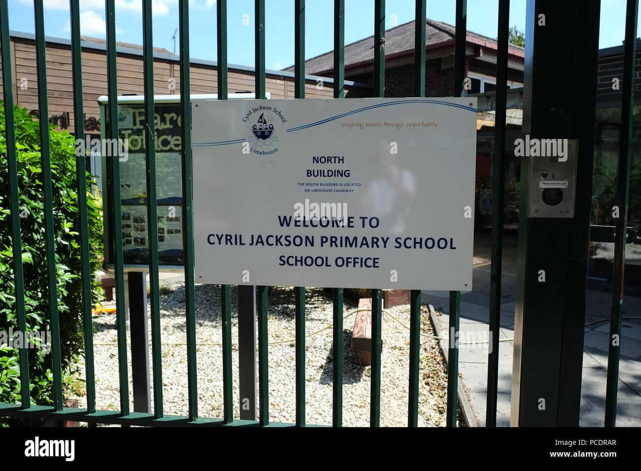 Cyril jackson primary school hi-res stock photography and images - Alamy