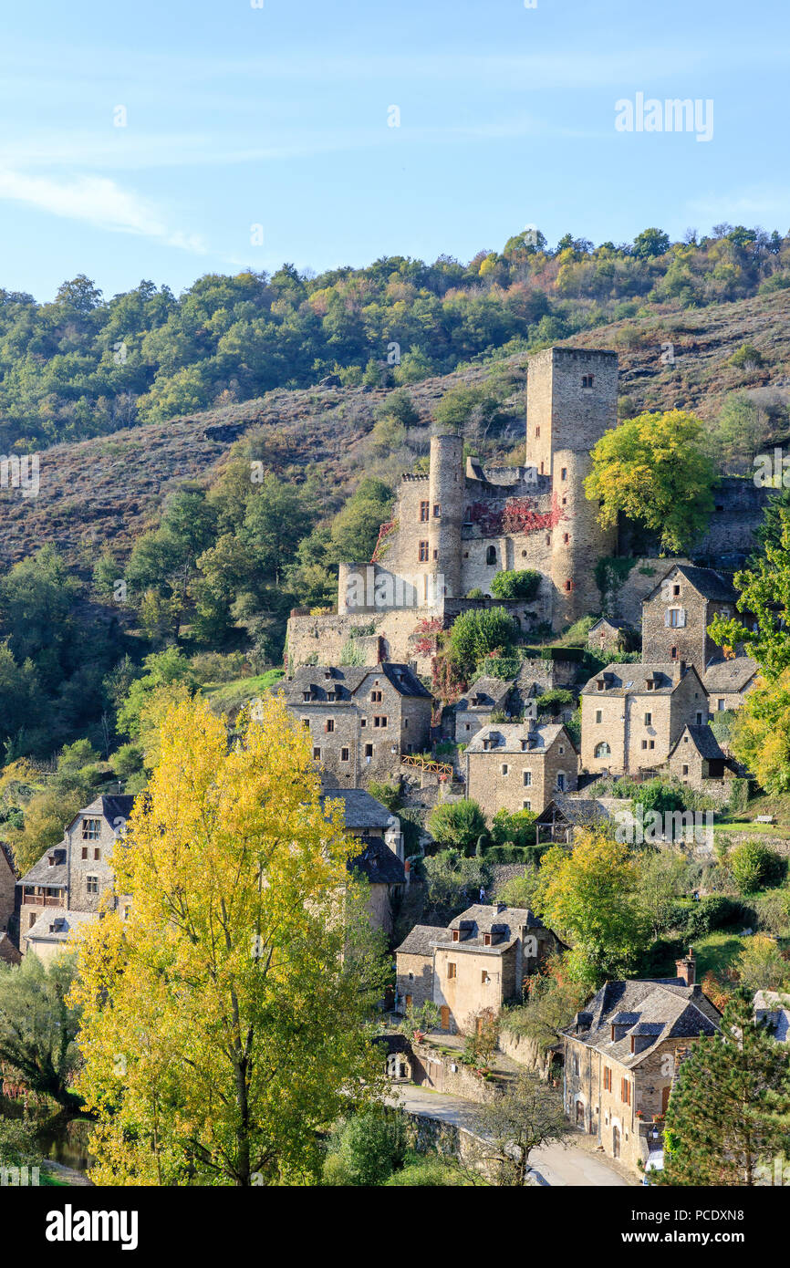 France, Aveyron, Belcastel, labelled Les Plus Beaux Villages de France ...