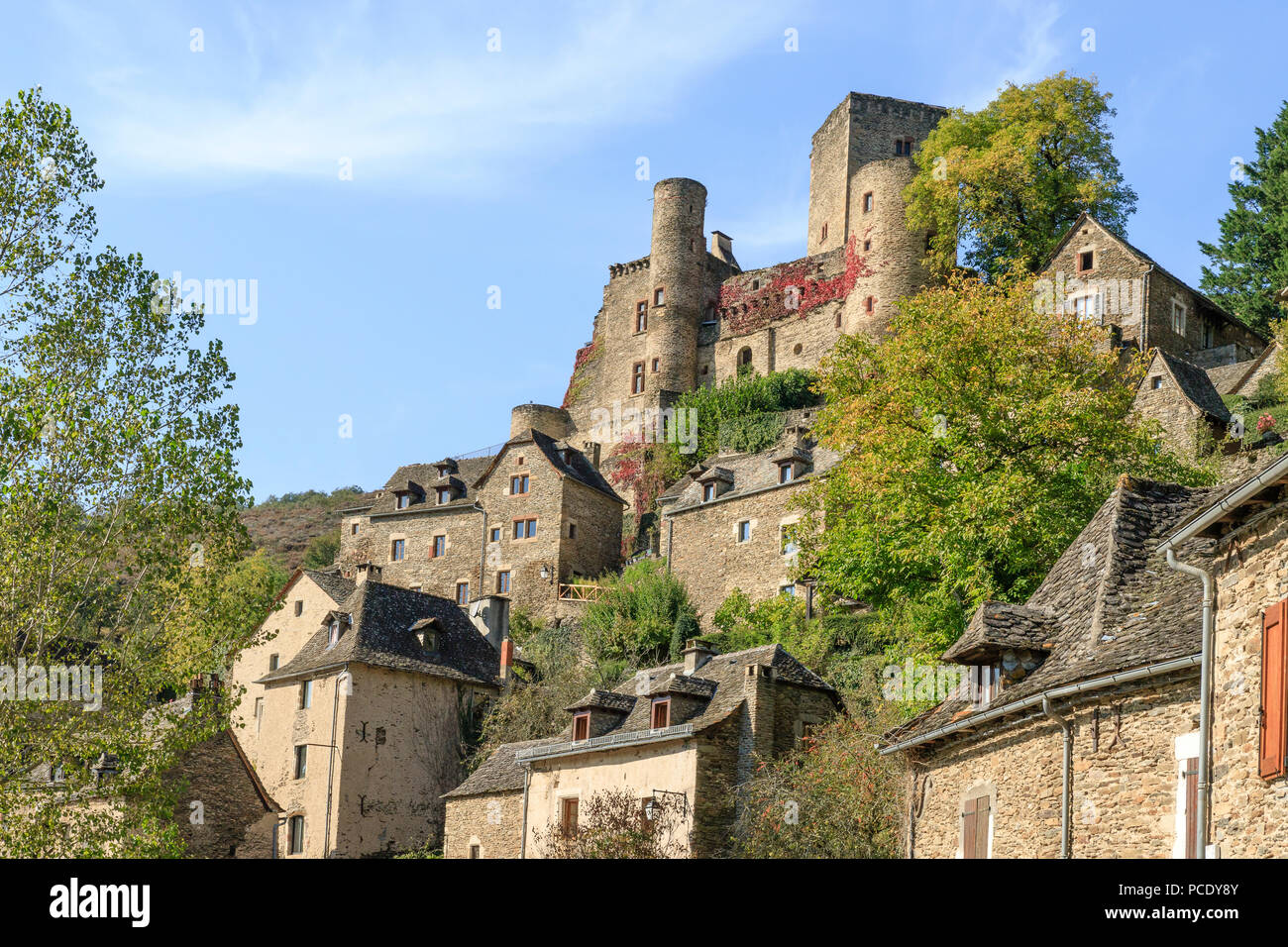 Belcastel hi-res stock photography and images - Alamy