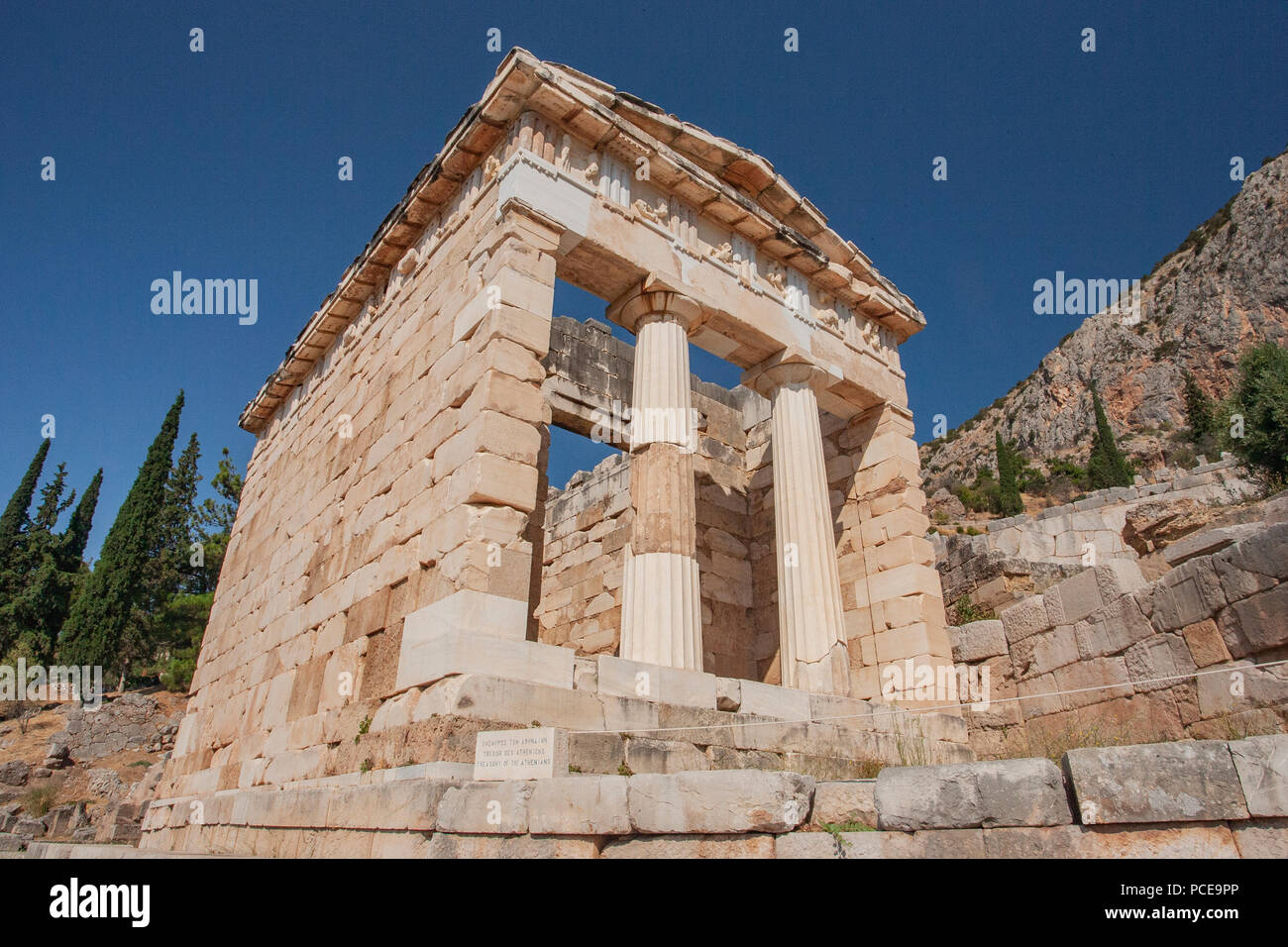 Delphi museum apollo pythia hi-res stock photography and images - Alamy