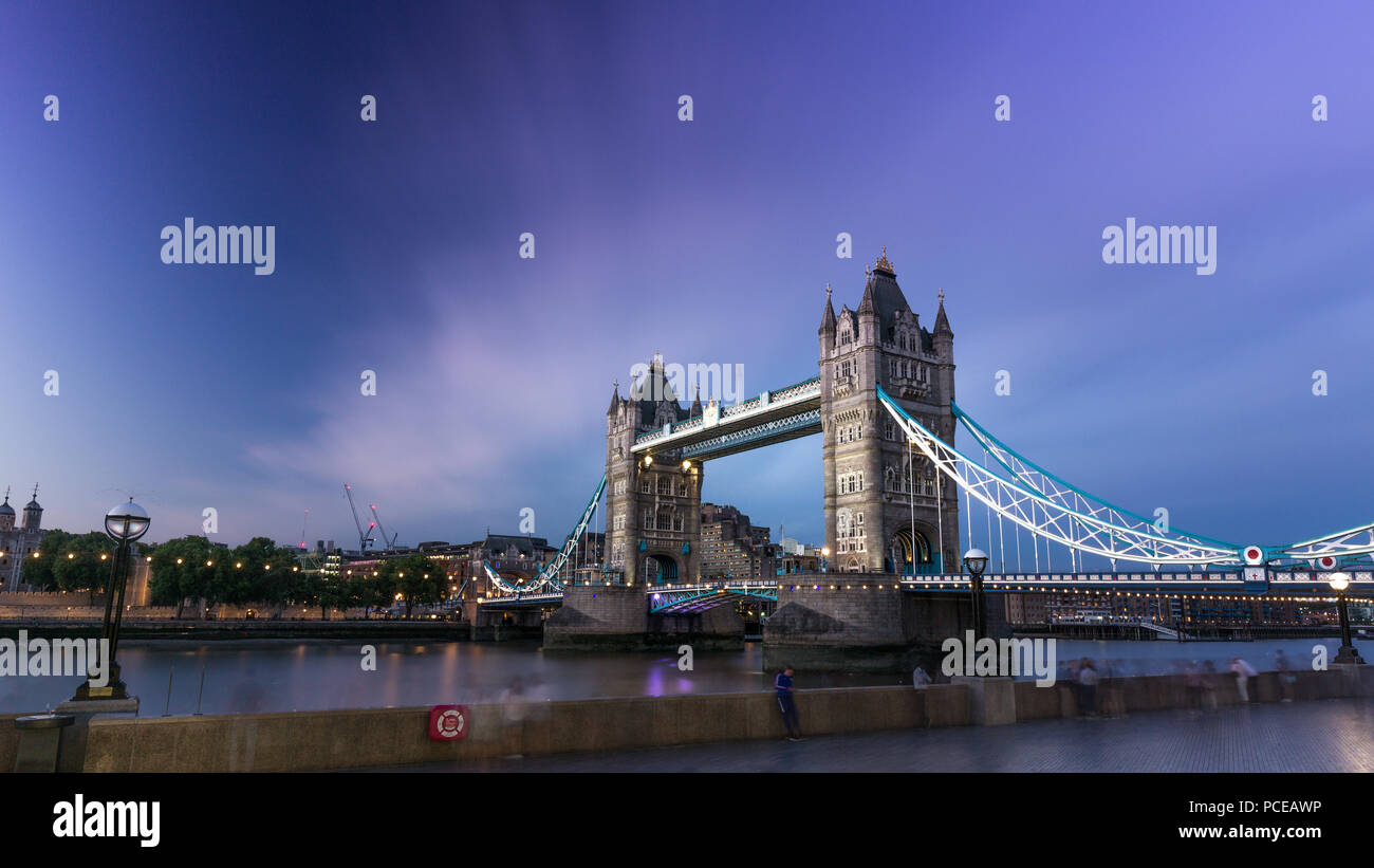 World famous tower hi-res stock photography and images - Alamy