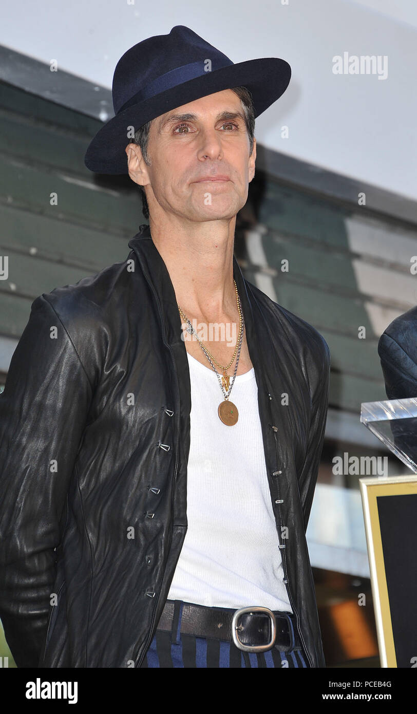 Perry Farrell High Resolution Stock Photography and Images - Alamy