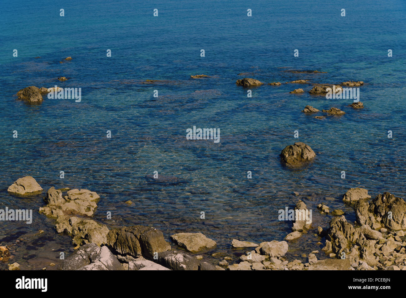 Deep blue green sea hi-res stock photography and images - Alamy