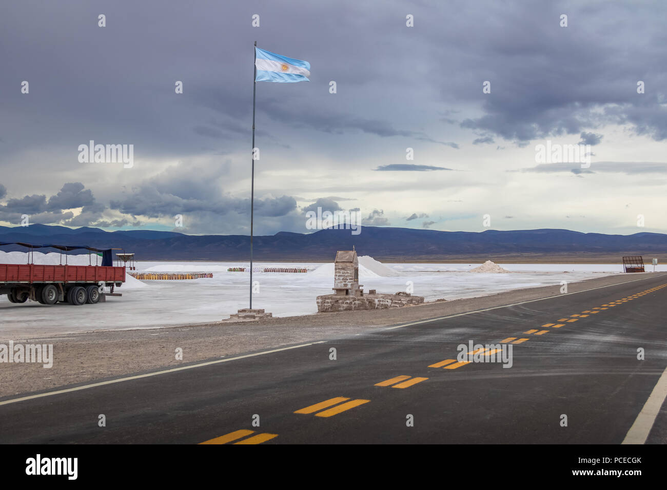 Salinas Grandes Salt Flats - Jujuy, Argentina Stock Photo - Alamy