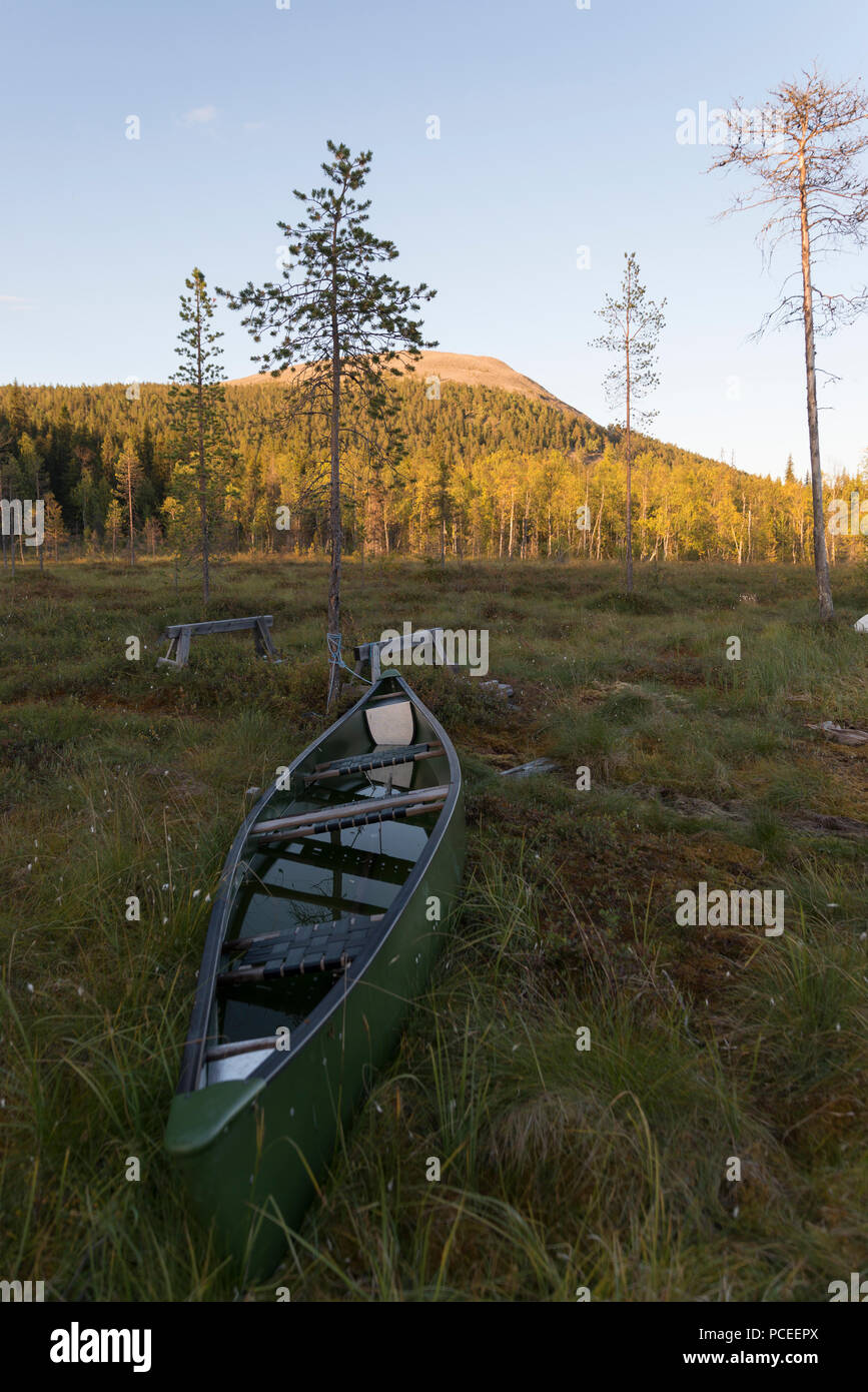 Night canoe hi-res stock photography and images - Alamy