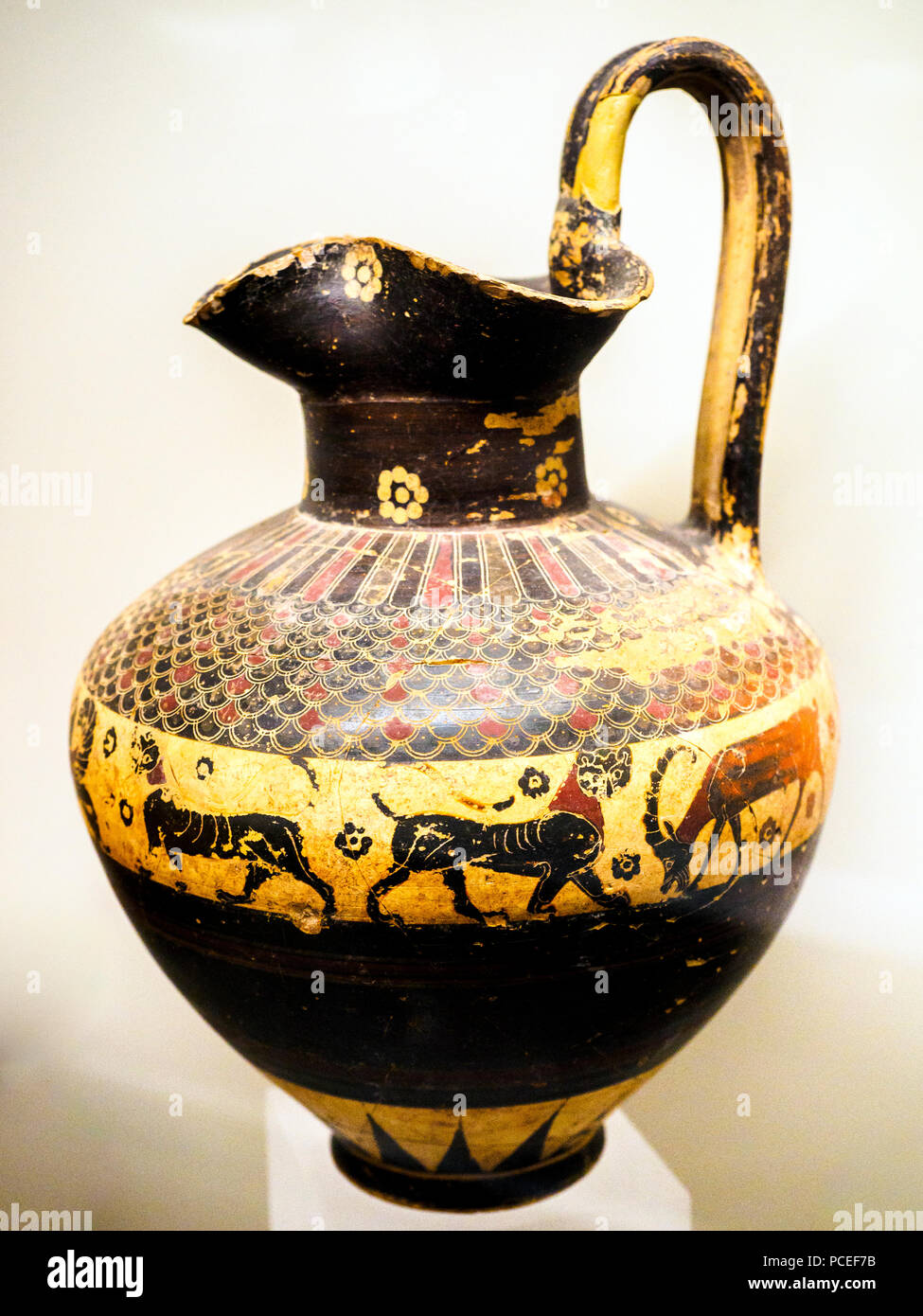 Jug (squat olpe) with animal frieze. Produced in Corinth. 640-625 BC ...