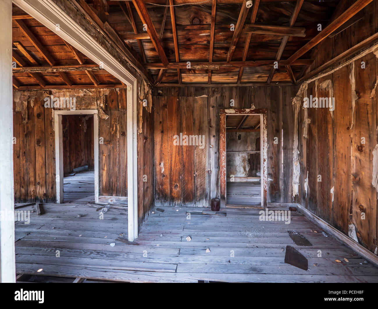 Historic home inside hi-res stock photography and images - Alamy